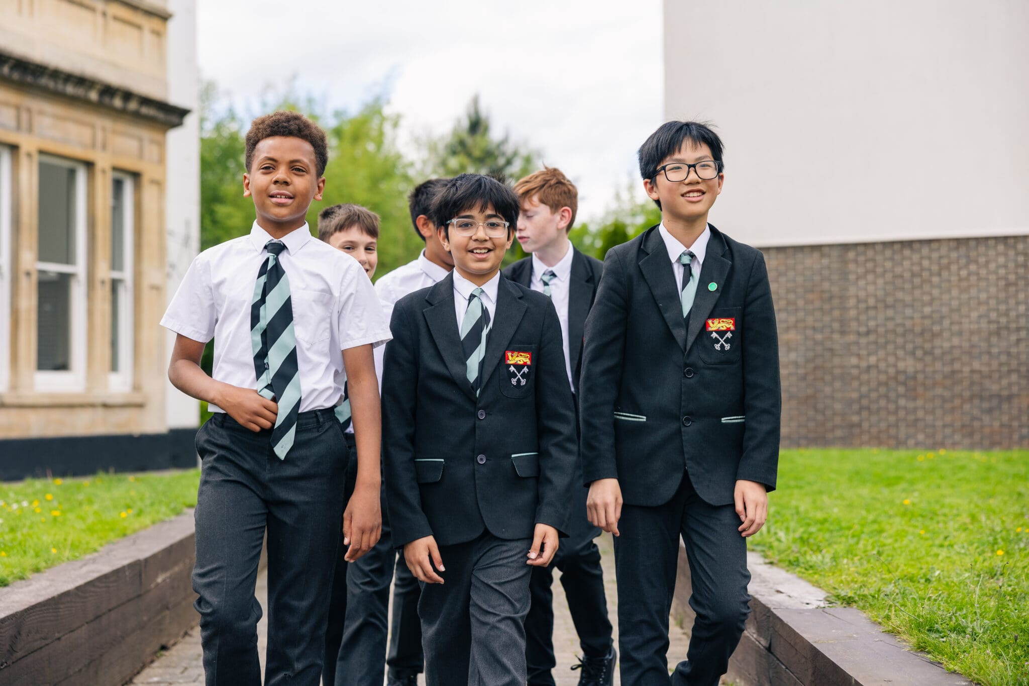 Apply for a Day Place - Holyport College